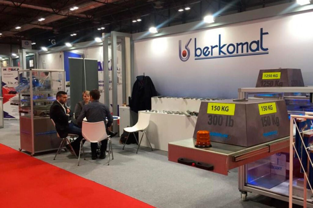 Nuestra experiencia en MetalMadrid 2019 con las guías telescópicas y sistemas de traslación ...